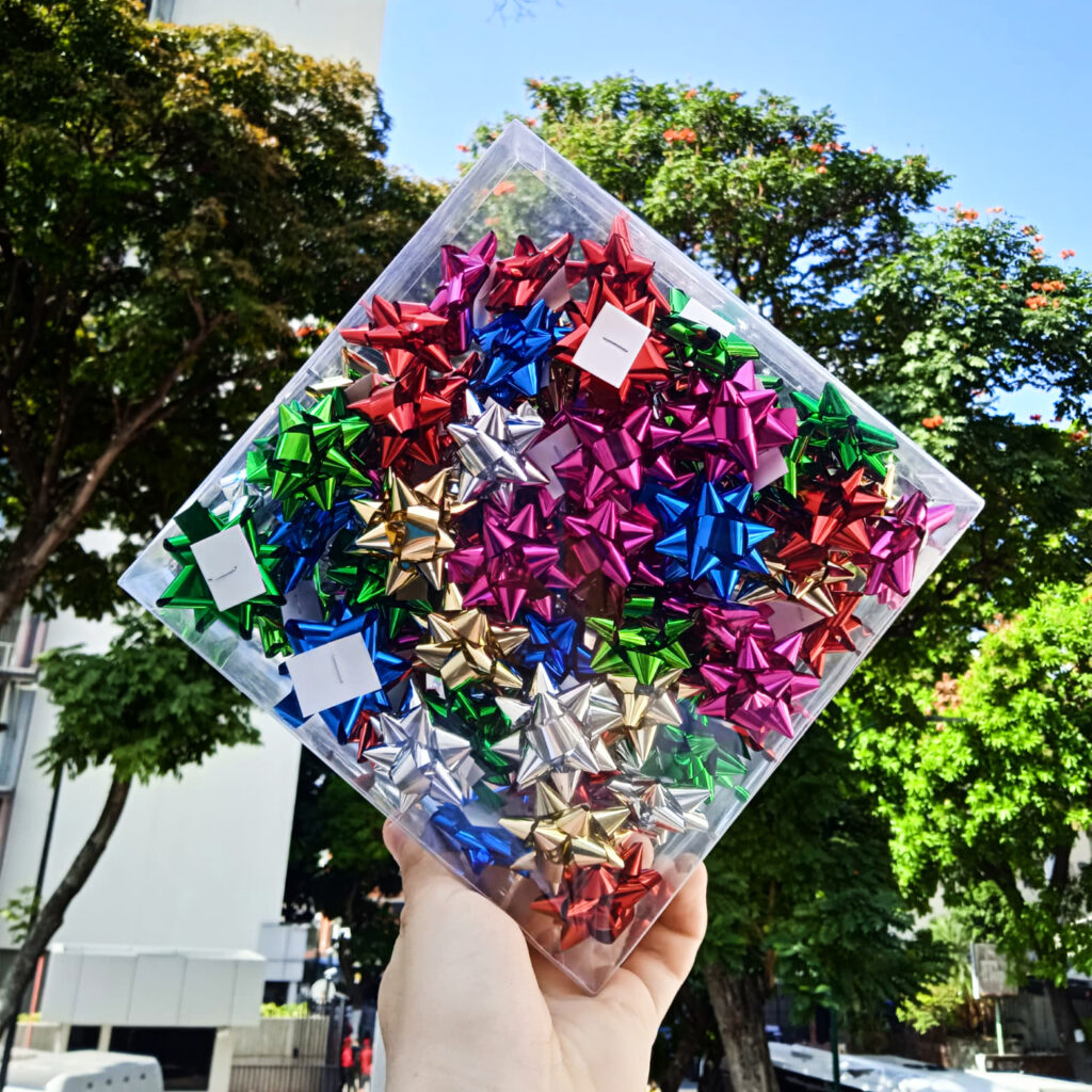 Lazos Metálicos de Colores x 70 unid – Peluchesalmayor.com.ve